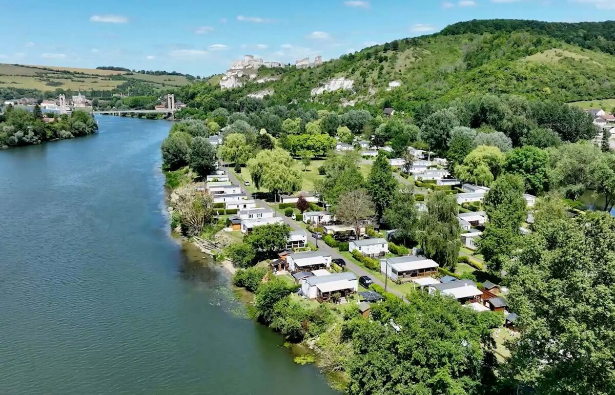Camping L’Île des Trois Rois – Nature just 1hr from Paris